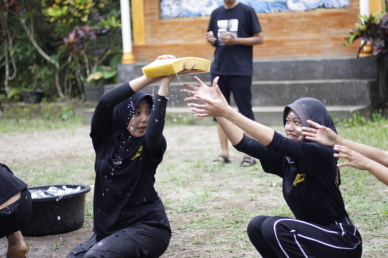 HMP PPKn UPY Gelar Latihan Dasar Kepemimpinan 2025: Cetak Kader Pemimpin Muda Berkarakter ...